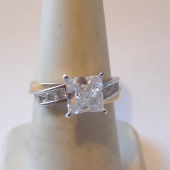 Victoria Wieck | Jewelry | Rare Victoria Wieck 4 Carat Yellow Gold ...